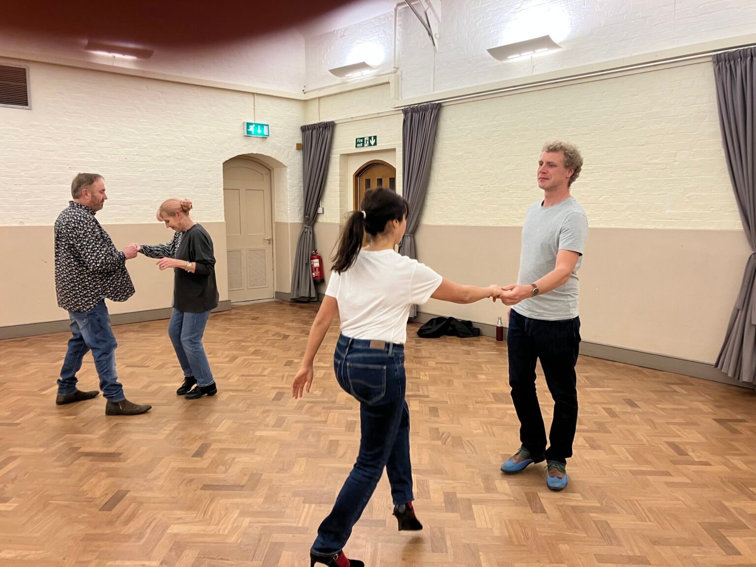 Swing Lindy - londondancingclass.co.uk