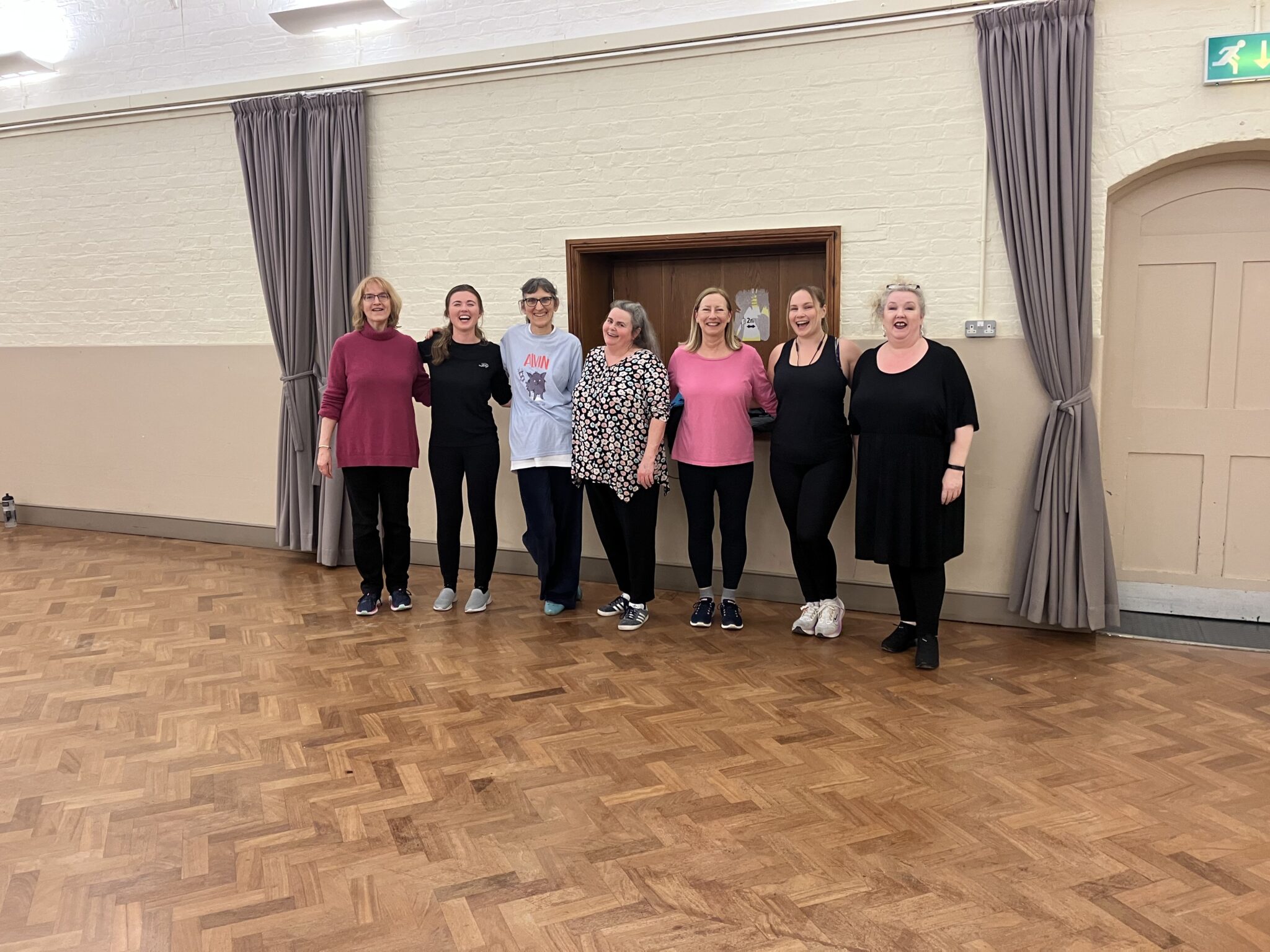 Line Dance Line Dance - londondancingclass.co.uk